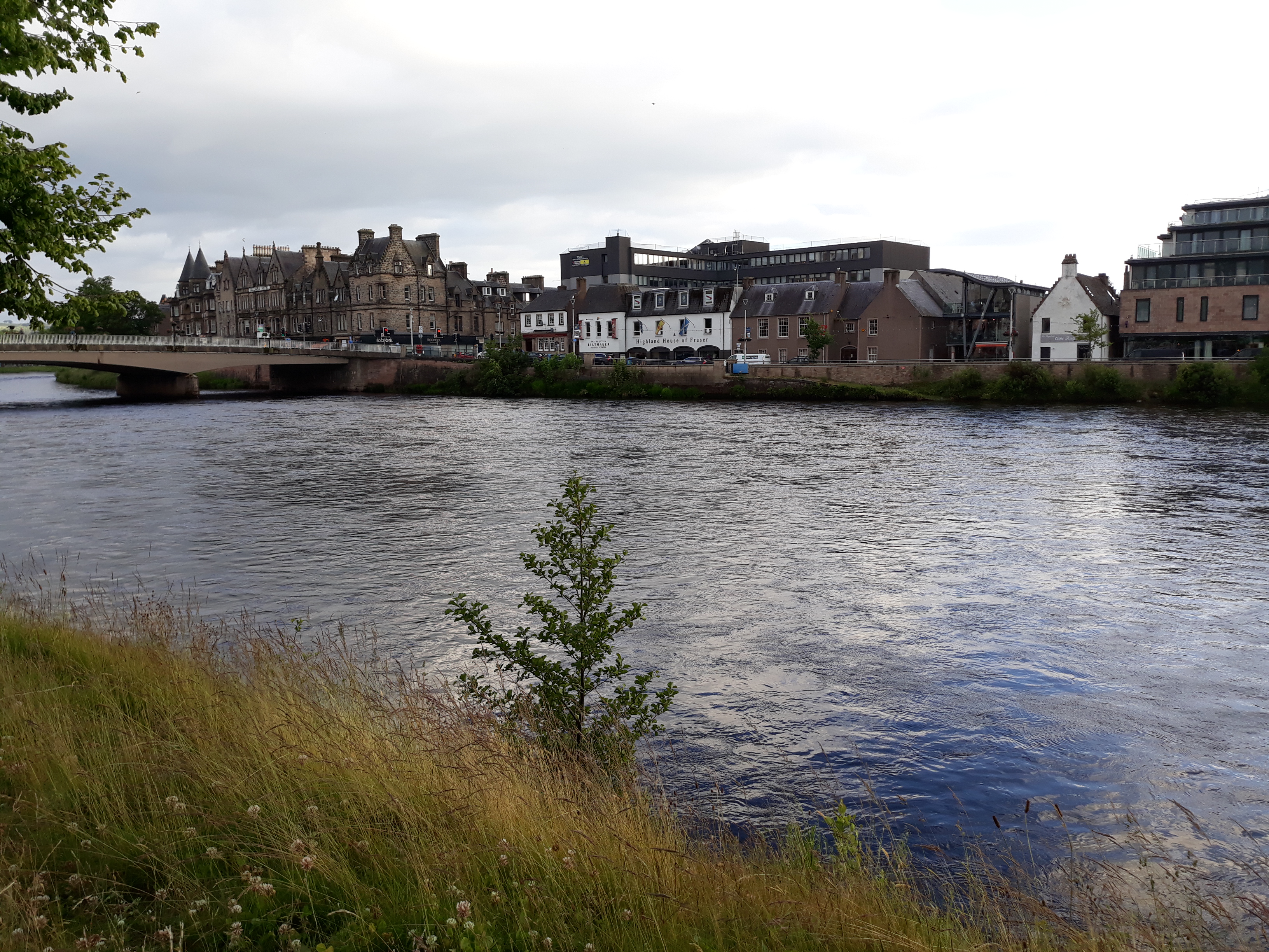 Our Northern Scotland trip – Part 1: Travelling north – Roberta Franklin